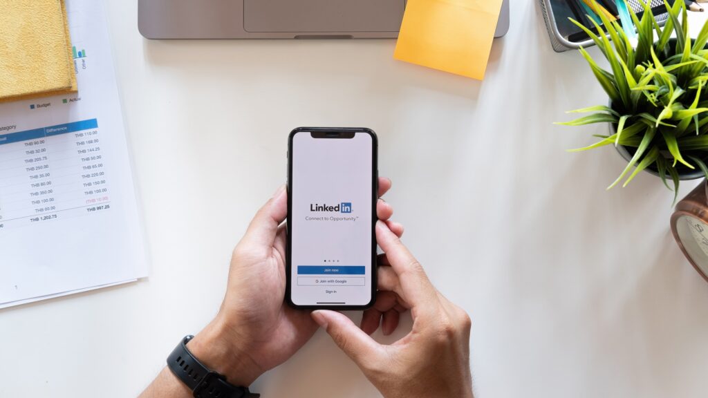 Jasa Linkedin Marketing | SATUVISION